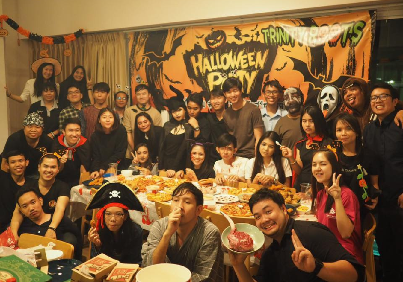 Roots | ร่วมงานกับเรา